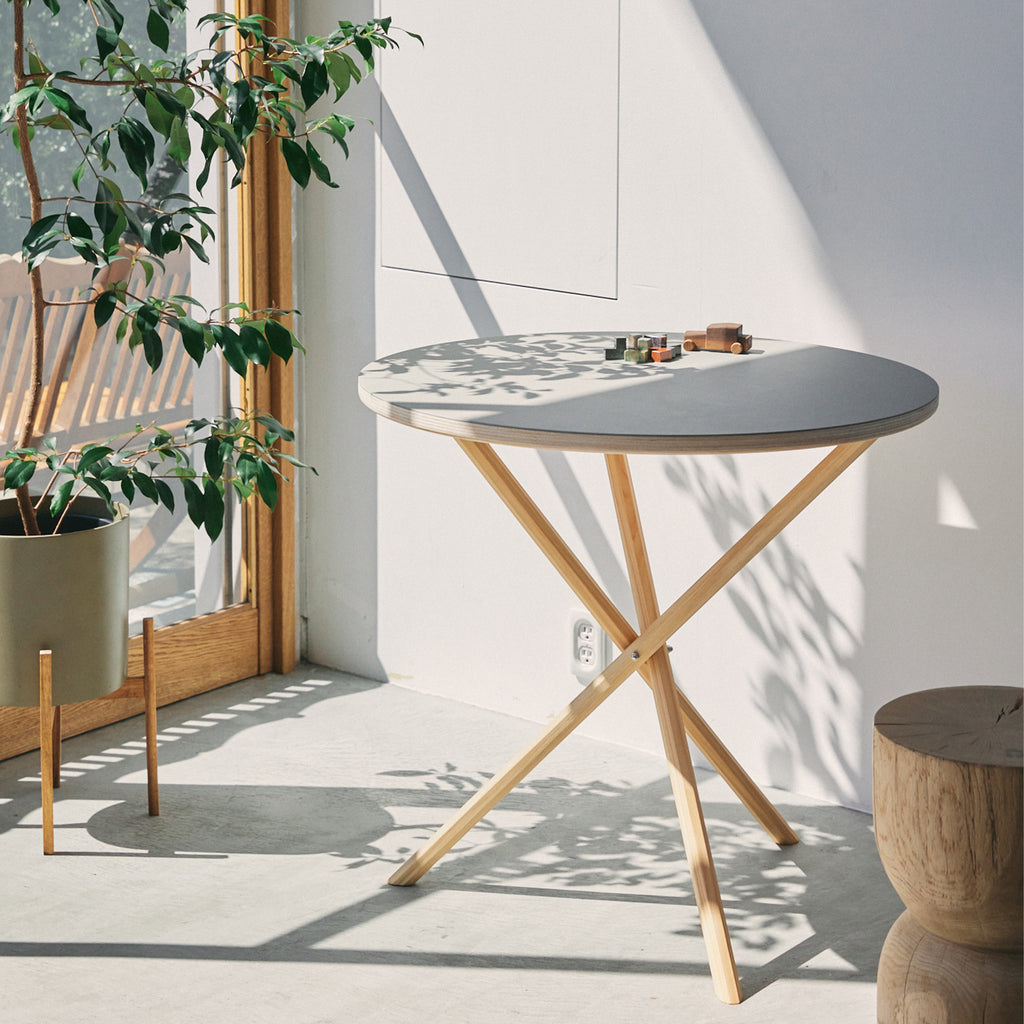 "JASMINE"﻿ Table – BULLPEN